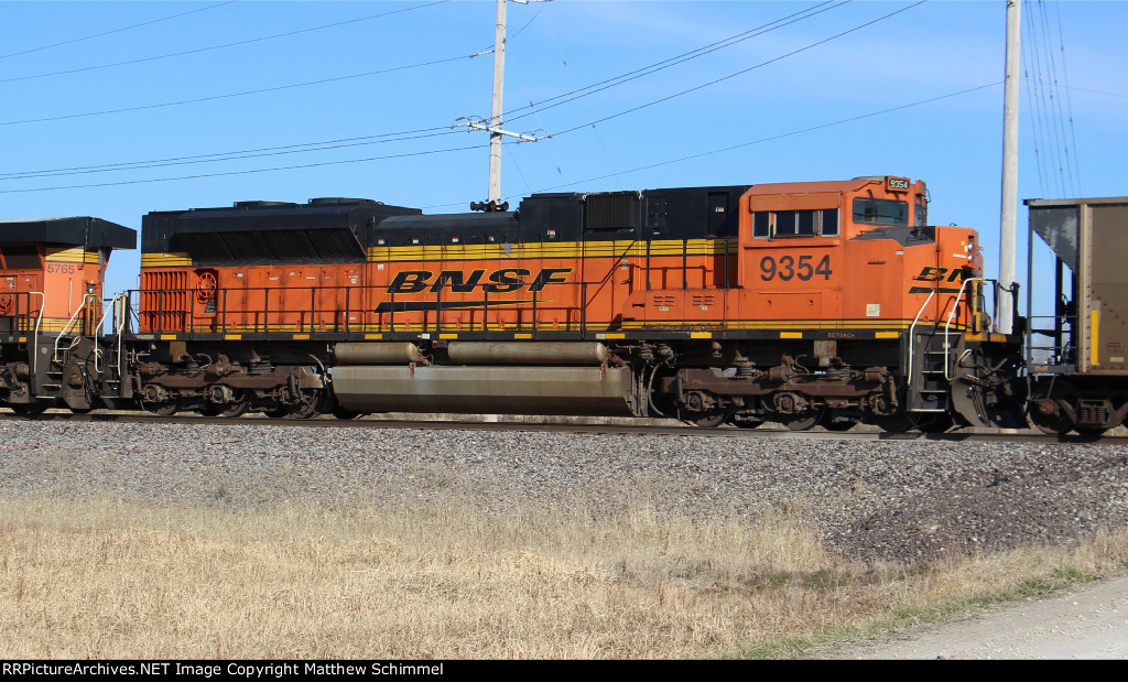 BNSF 9354